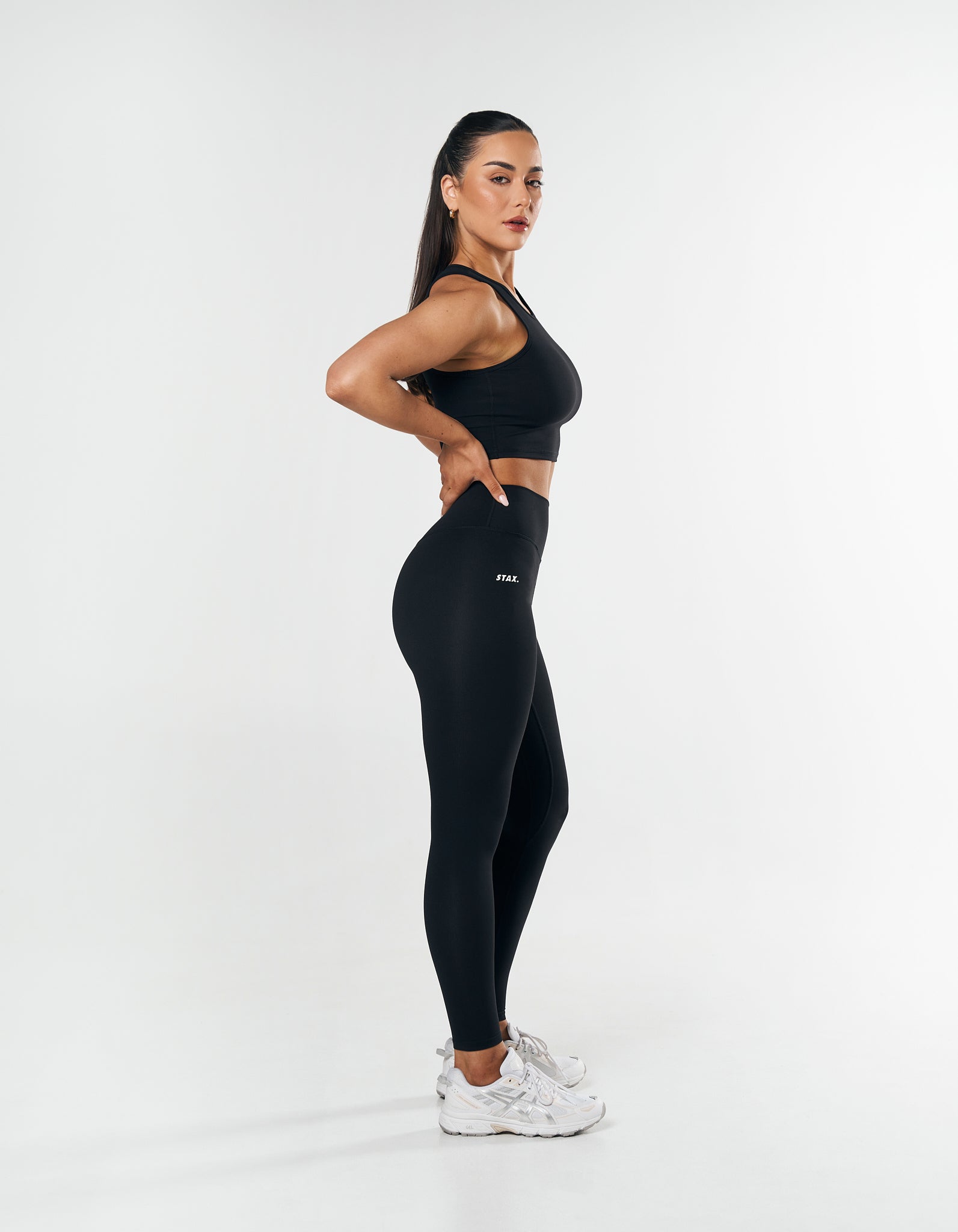 Cropped Tank NANDEX ™ - Black – STAX.